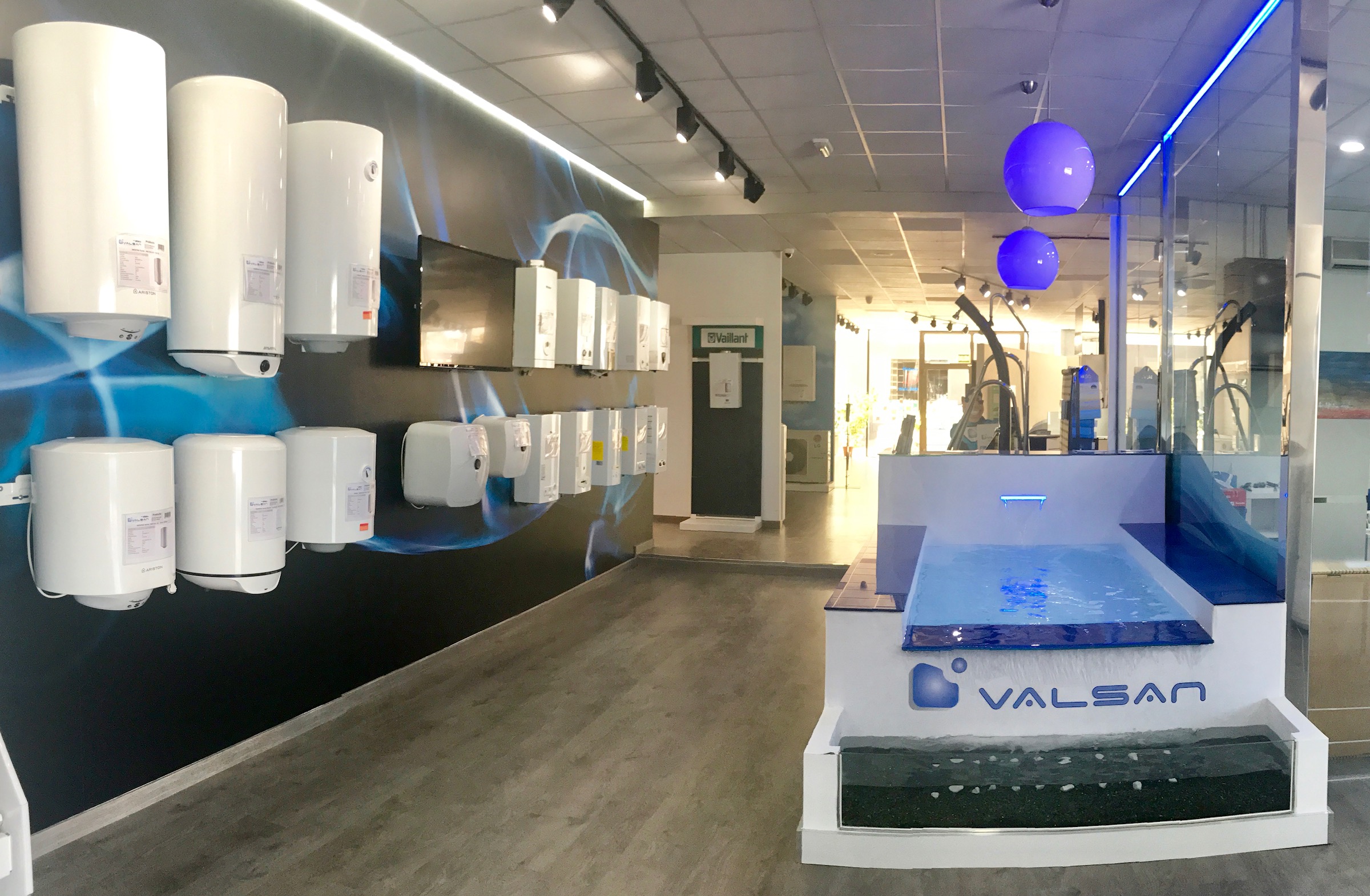 Valsan Reforma Sus Delegaciones De Poligono Tecnologico En Ogijares Y ...